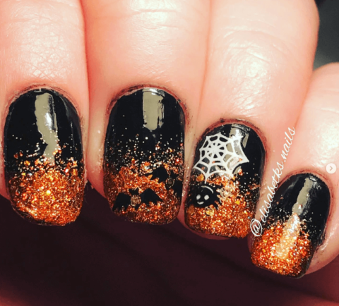 31 Halloween Glitter Nails Ideas