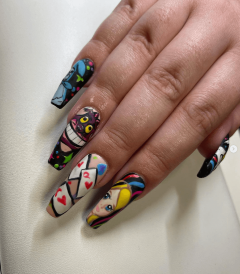 55 Alice in Wonderland Nails Ideas