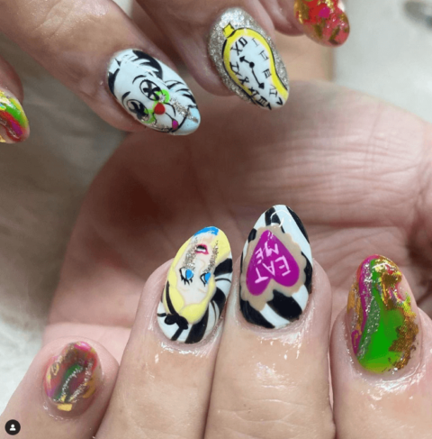55 Alice in Wonderland Nails Ideas