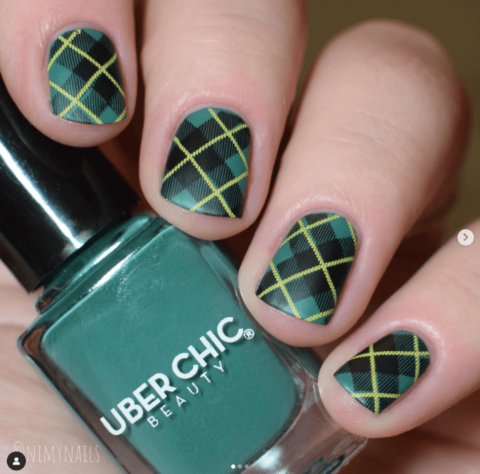 40+ Plaid Nail Designs for the Ultimate Preppy Look