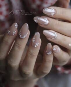50 Pearl Nail Ideas for a Timeless Bridal Look!