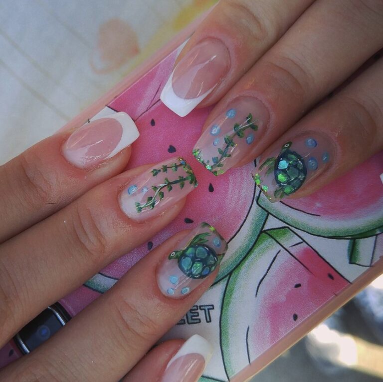 Make a Splash with 35 Captivating Turtle Nail Designs!