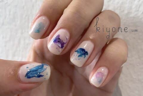 Make a Splash with 35 Captivating Turtle Nail Designs!