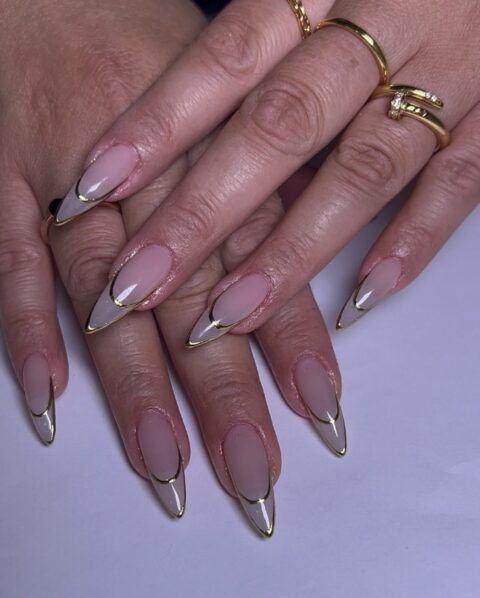 45 Chrome Summer Nail Designs to Elevate Your Look with Metallic Glamour!