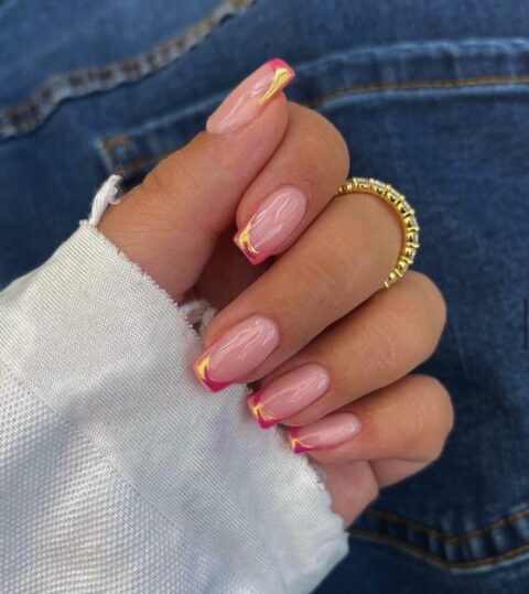 45 Chrome Summer Nail Designs to Elevate Your Look with Metallic Glamour!